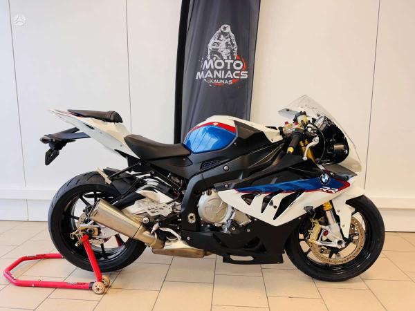 BMW S 1000RR 2011 in Kaunas, with an engine capacity of 1.00 L and mileage of 35 thousand km for 6550 €, photo 1 on AUTOMOTO.COM.LV