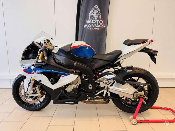 BMW S 1000RR 2011 in Kaunas, with an engine capacity of 1.00 L and mileage of 35 thousand km for 6550 €, photo 4 on AUTOMOTO.COM.LV