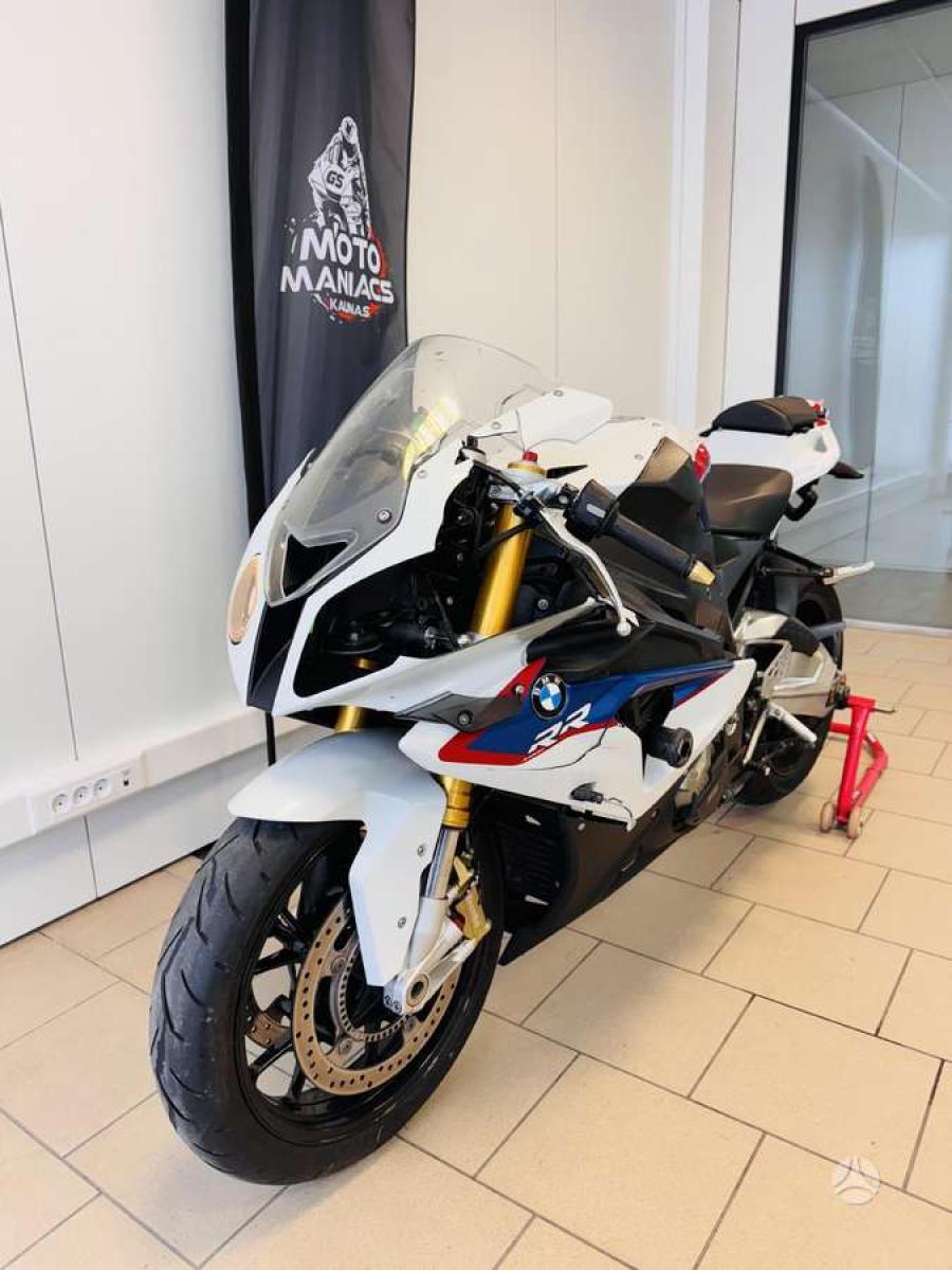 BMW S 1000RR 2011 in Kaunas, with an engine capacity of 1.00 L and mileage of 35 thousand km for 6550 €, photo 5 on AUTOMOTO.COM.LV