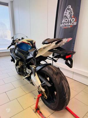 BMW S 1000RR 2011 in Kaunas, with an engine capacity of 1.00 L and mileage of 35 thousand km for 6550 €, photo 6 on AUTOMOTO.COM.LV