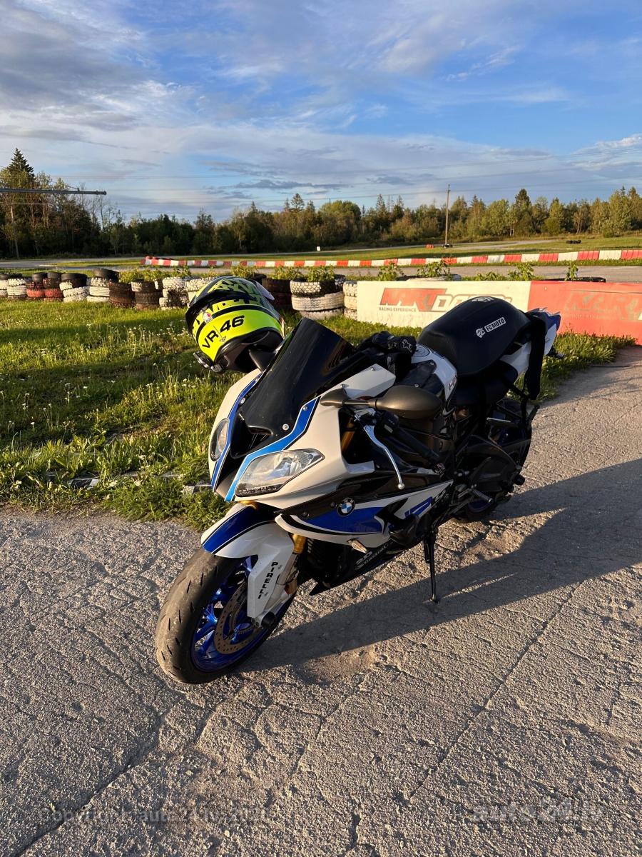 БМВ S 1000RR 2011 в Таллин, объемом двигателя 1.00 л и пробегом 57 тыс. км за 13000 €, фото 3 на AUTOMOTO.COM.LV