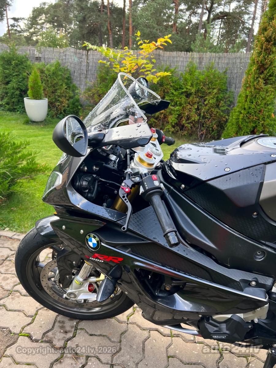 БМВ S 1000RR 2011 в Нарва, объемом двигателя 1.00 л и пробегом 42 тыс. км за 8000 €, фото 3 на AUTOMOTO.COM.LV