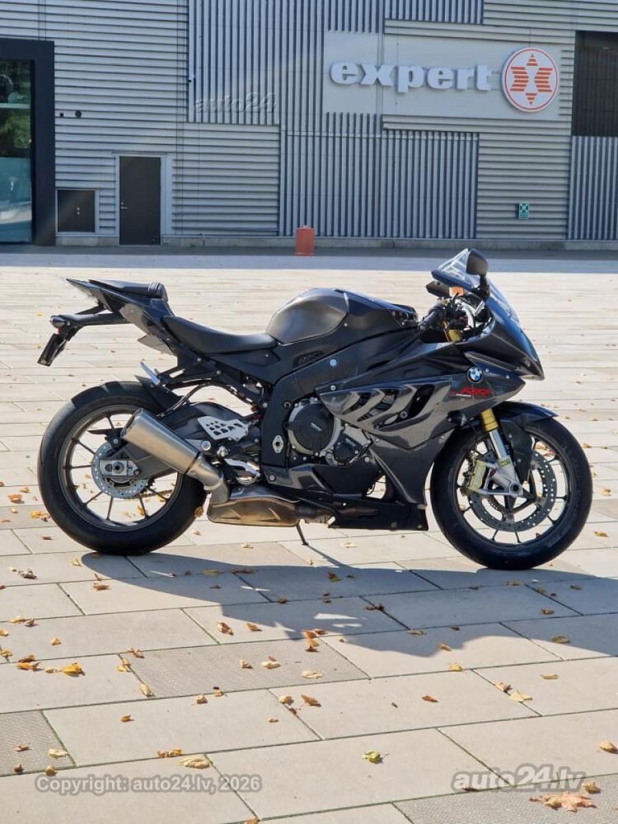 БМВ S 1000RR 2011 в Нарва, объемом двигателя 1.00 л и пробегом 42 тыс. км за 8000 €, фото 6 на AUTOMOTO.COM.LV