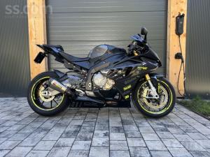 BMW S 1000RR 2011 in Riga, with an engine capacity of 1.00 L and mileage of 0 thousand km for 7400 €, photo 6 on AUTOMOTO.COM.LV