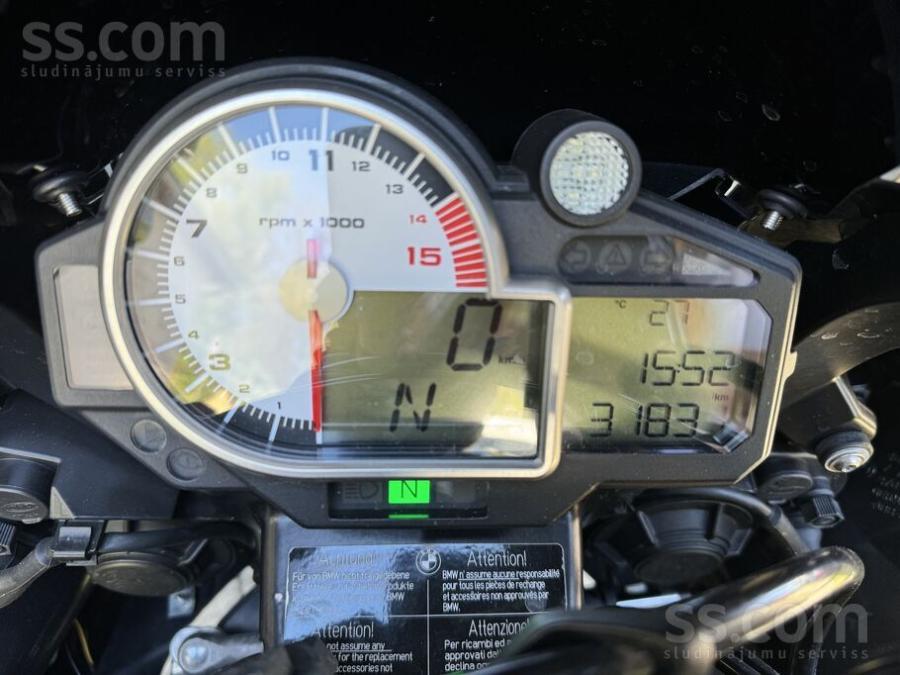 BMW S 1000RR 2011 in Riga, with an engine capacity of 1.00 L and mileage of 0 thousand km for 7400 €, photo 9 on AUTOMOTO.COM.LV