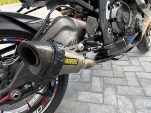 BMW S 1000RR 2013 in Riga, with an engine capacity of 1.00 L and mileage of 0 thousand km for 9100 €, photo 10 on AUTOMOTO.COM.LV