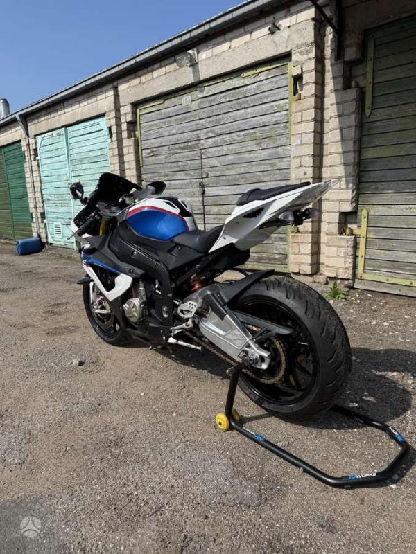 BMW S 1000RR 2013 in Kaunas, with an engine capacity of 1.00 L and mileage of 49 thousand km for 9500 €, photo 1 on AUTOMOTO.COM.LV