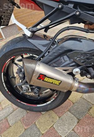 BMW S 1000RR 2013 in Jurmala, with an engine capacity of 1.00 L and mileage of 0 thousand km for 9100 €, photo 5 on AUTOMOTO.COM.LV