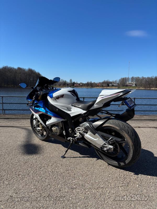 BMW S 1000RR 2015 Pelva, ar dzinēja tilpumu 1.00 L un nobraukumu 29 tūkst. km par 11500 €, foto 6 vietnē AUTOMOTO.COM.LV