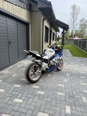 БМВ S 1000RR 2015 в Елгава, объемом двигателя 1.00 л и пробегом 0 тыс. км за 11900 €, фото  на AUTOMOTO.COM.LV