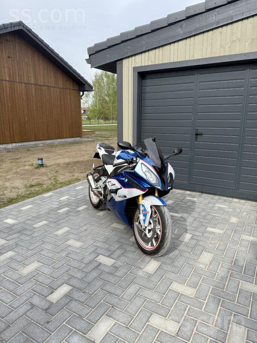 БМВ S 1000RR 2015 в Елгава, объемом двигателя 1.00 л и пробегом 0 тыс. км за 11900 €, фото 3 на AUTOMOTO.COM.LV