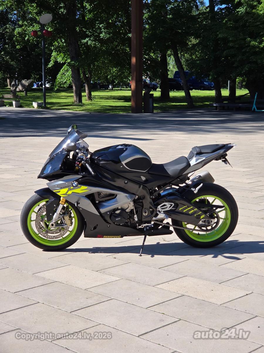БМВ S 1000RR 2015 в Нарва, объемом двигателя 1.00 л и пробегом 35 тыс. км за 10850 €, фото 3 на AUTOMOTO.COM.LV