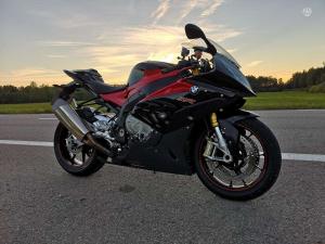 BMW S 1000RR 2015 in Radviliskis, with an engine capacity of 1.00 L and mileage of 27 thousand km for 8500 €, photo  on AUTOMOTO.COM.LV