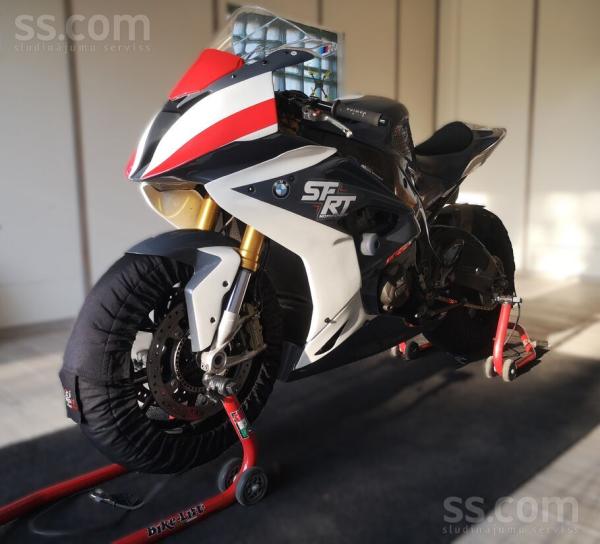 BMW S 1000RR 2016 Dobele, ar dzinēja tilpumu 1.00 L un nobraukumu 0 tūkst. km par 10500 €, foto 2 vietnē AUTOMOTO.COM.LV