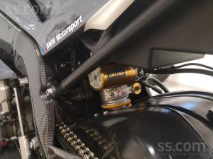 BMW S 1000RR 2016 in Dobele, with an engine capacity of 1.00 L and mileage of 0 thousand km for 10500 €, photo 6 on AUTOMOTO.COM.LV