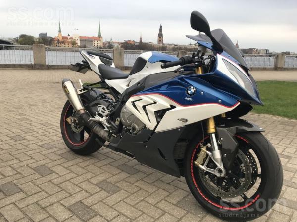 БМВ S 1000RR 2016 в Рига, объемом двигателя 1.00 л и пробегом 0 тыс. км за 9800 €, фото 5 на AUTOMOTO.COM.LV