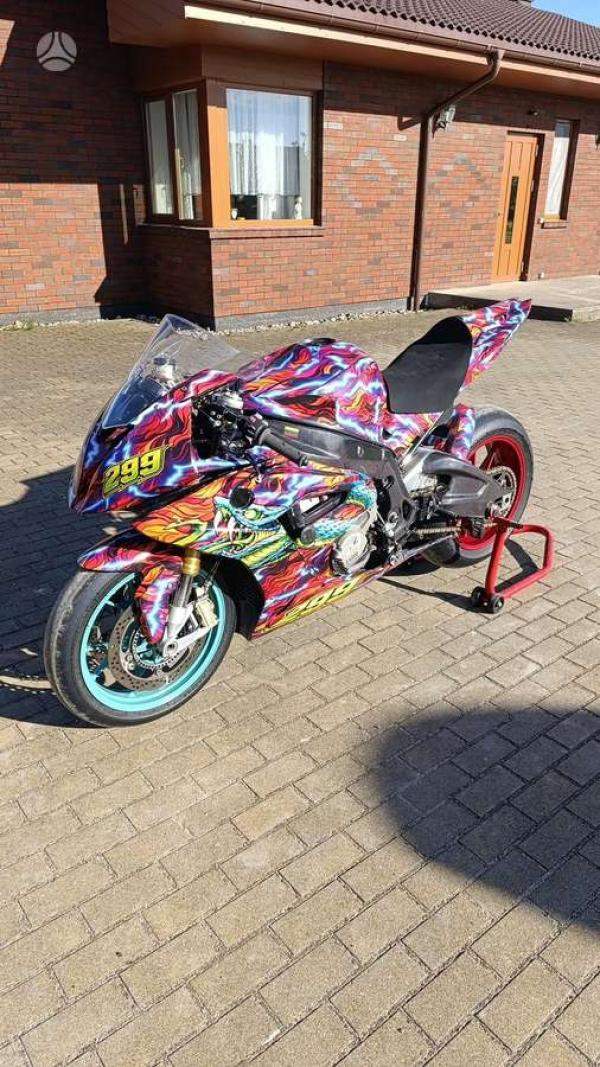 BMW S 1000RR 2016 in Klaipeda, with an engine capacity of 0.00 L and mileage of 18 thousand km for 4900 €, photo 1 on AUTOMOTO.COM.LV