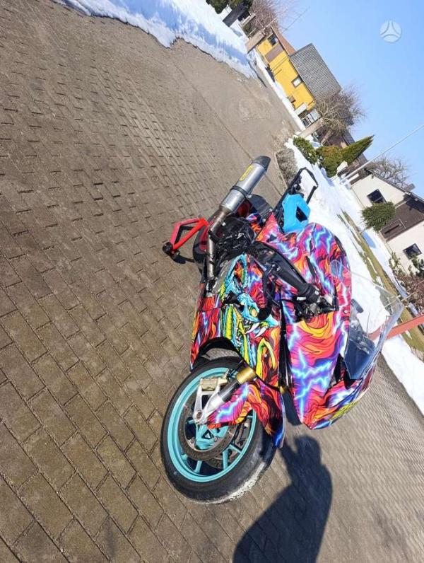 BMW S 1000RR 2016 in Klaipeda, with an engine capacity of 0.00 L and mileage of 18 thousand km for 4900 €, photo 4 on AUTOMOTO.COM.LV