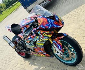 BMW S 1000RR 2016 in Radviliskis, with an engine capacity of 0.00 L and mileage of 0 thousand km for 5700 €, photo 3 on AUTOMOTO.COM.LV