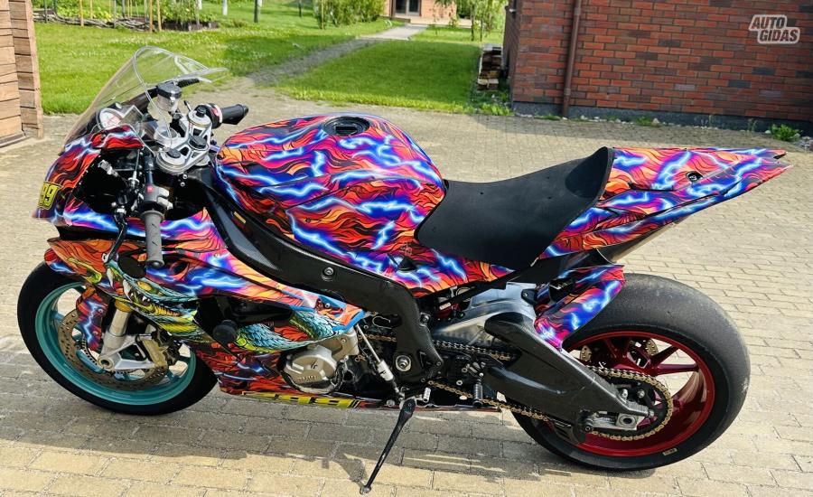 BMW S 1000RR 2016 in Radviliskis, with an engine capacity of 0.00 L and mileage of 0 thousand km for 5700 €, photo 5 on AUTOMOTO.COM.LV