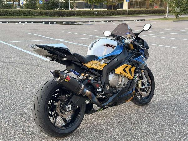 BMW S 1000RR 2016 in Vilnius, with an engine capacity of 1.00 L and mileage of 17 thousand km for 11000 €, photo 4 on AUTOMOTO.COM.LV