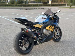 BMW S 1000RR 2016 in Vilnius, with an engine capacity of 1.00 L and mileage of 17 thousand km for 11000 €, photo 4 on AUTOMOTO.COM.LV