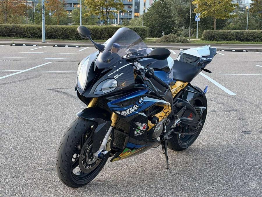 BMW S 1000RR 2016 in Vilnius, with an engine capacity of 1.00 L and mileage of 17 thousand km for 11000 €, photo 5 on AUTOMOTO.COM.LV