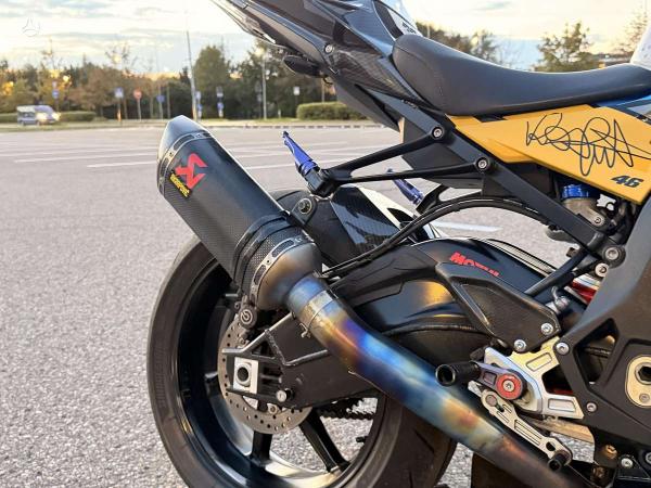 BMW S 1000RR 2016 in Vilnius, with an engine capacity of 1.00 L and mileage of 17 thousand km for 11000 €, photo 11 on AUTOMOTO.COM.LV