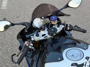 BMW S 1000RR 2016 in Vilnius, with an engine capacity of 1.00 L and mileage of 17 thousand km for 11000 €, photo 16 on AUTOMOTO.COM.LV
