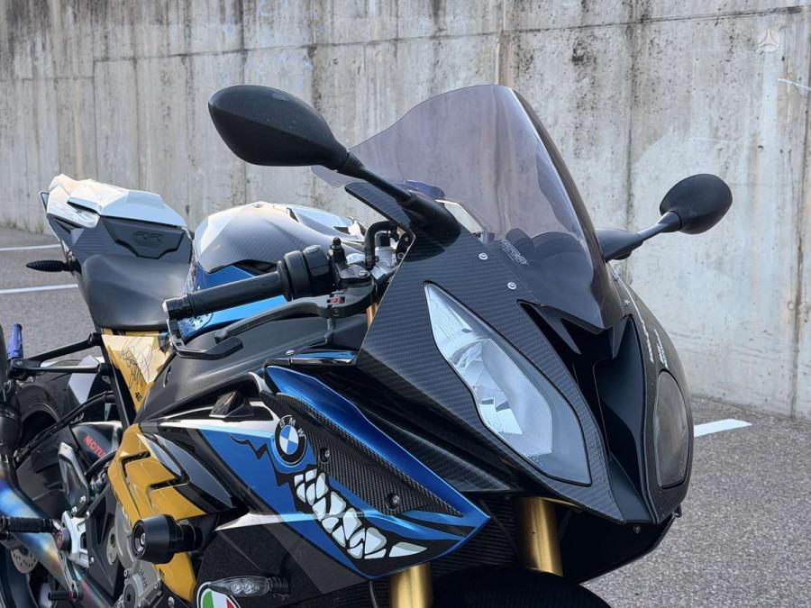 BMW S 1000RR 2016 in Vilnius, with an engine capacity of 1.00 L and mileage of 17 thousand km for 11000 €, photo 18 on AUTOMOTO.COM.LV