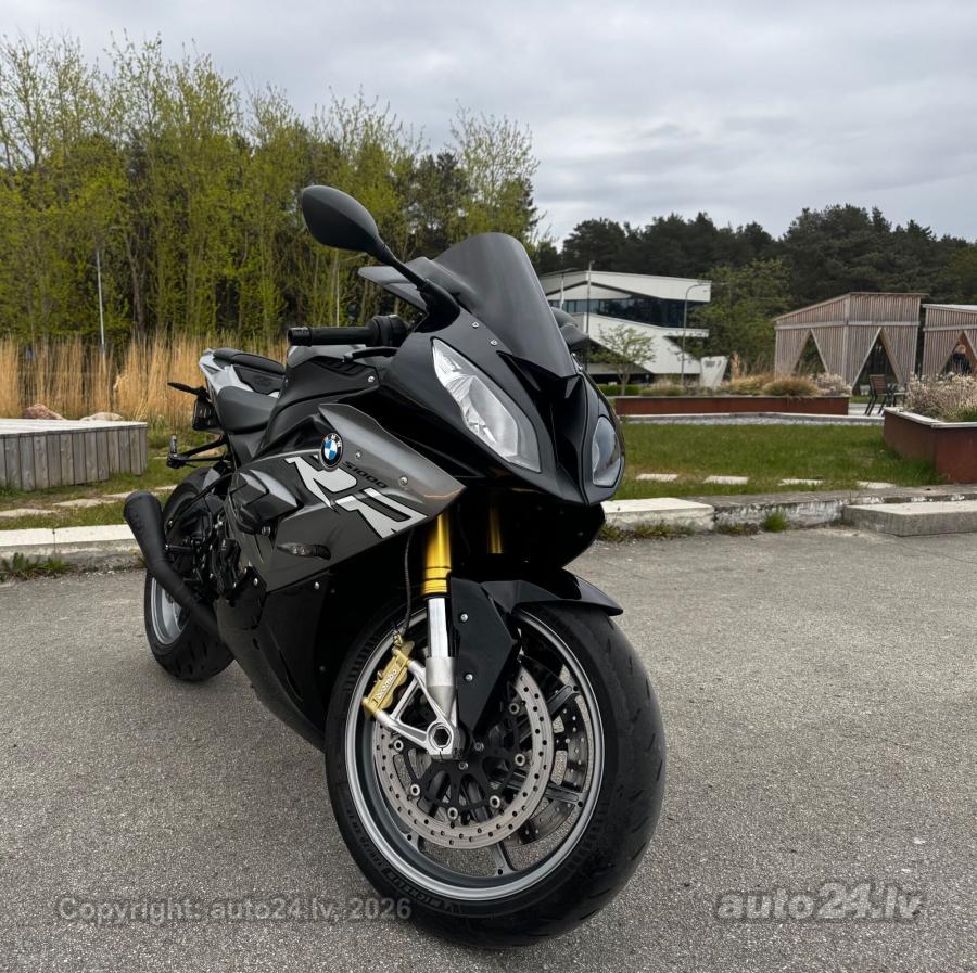 БМВ S 1000RR 2017 в Таллин, объемом двигателя 1.00 л и пробегом 30 тыс. км за 13000 €, фото 3 на AUTOMOTO.COM.LV