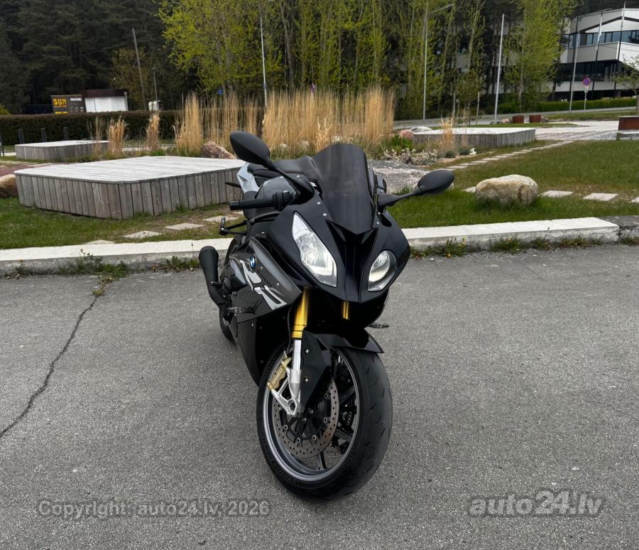 БМВ S 1000RR 2017 в Таллин, объемом двигателя 1.00 л и пробегом 30 тыс. км за 13000 €, фото 5 на AUTOMOTO.COM.LV