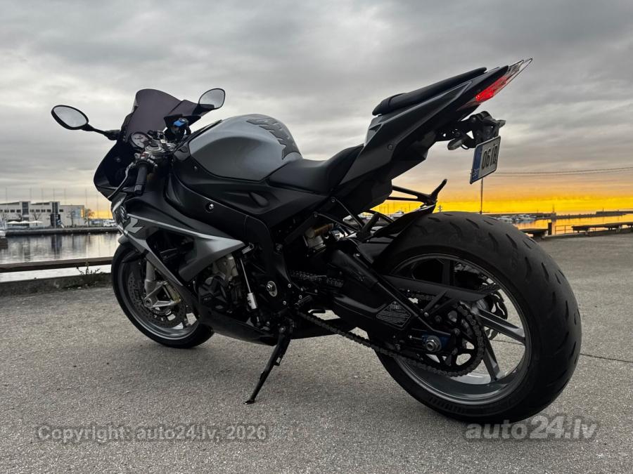 БМВ S 1000RR 2017 в Таллин, объемом двигателя 1.00 л и пробегом 30 тыс. км за 13000 €, фото 6 на AUTOMOTO.COM.LV