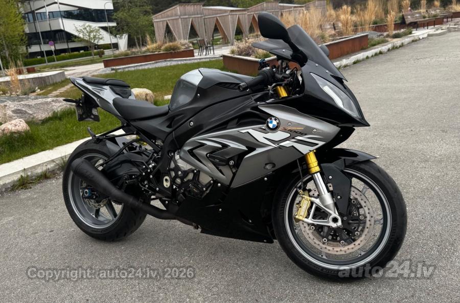 БМВ S 1000RR 2017 в Таллин, объемом двигателя 1.00 л и пробегом 30 тыс. км за 13000 €, фото 8 на AUTOMOTO.COM.LV