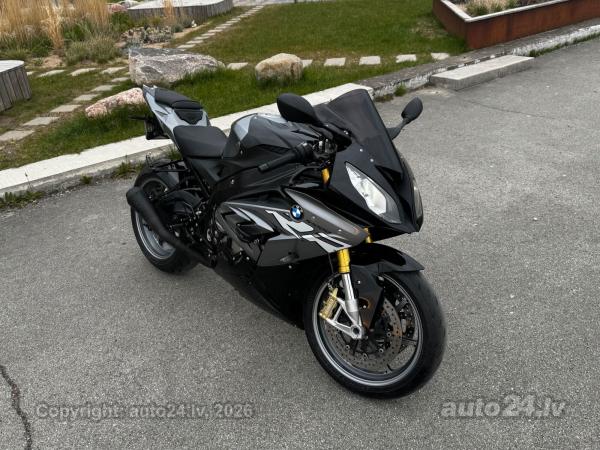 БМВ S 1000RR 2017 в Таллин, объемом двигателя 1.00 л и пробегом 30 тыс. км за 13000 €, фото 9 на AUTOMOTO.COM.LV