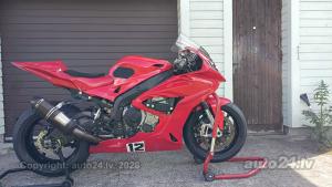 BMW S 1000RR 2017 in Tallinn, with an engine capacity of 0.00 L and mileage of 7 thousand km for 9900 €, photo 4 on AUTOMOTO.COM.LV
