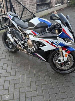 BMW S 1000RR 2020 in Siauliai, with an engine capacity of 1.00 L and mileage of 18 thousand km for 16500 €, photo  on AUTOMOTO.COM.LV
