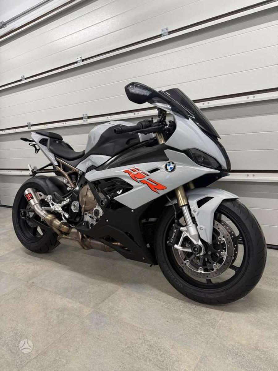BMW S 1000RR 2020 in Kaunas, with an engine capacity of 1.00 L and mileage of 2 thousand km for 16499 €, photo 15 on AUTOMOTO.COM.LV