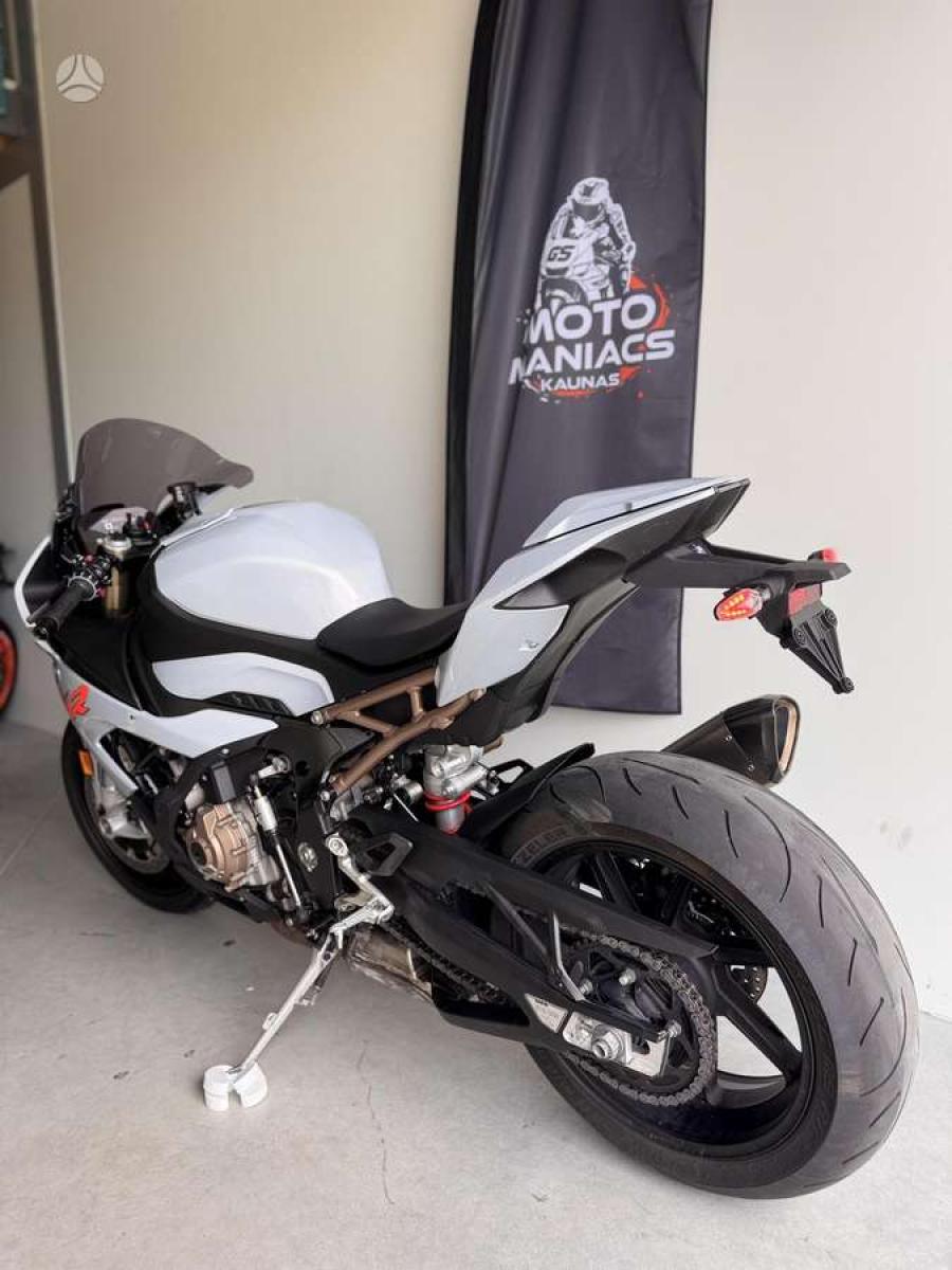 БМВ S 1000RR 2020 в Каунас, объемом двигателя 1.00 л и пробегом 14 тыс. км за 14250 €, фото 6 на AUTOMOTO.COM.LV