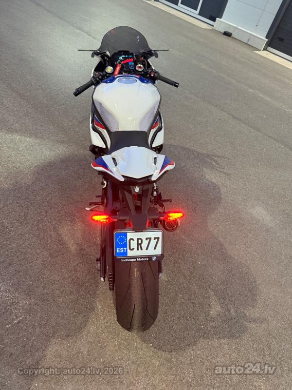БМВ S 1000RR 2021 в Таллин, объемом двигателя 1.00 л и пробегом 4 тыс. км за 17999 €, фото 4 на AUTOMOTO.COM.LV