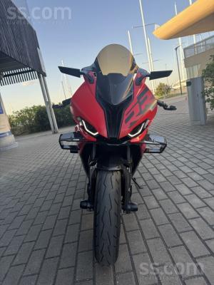 БМВ S 1000RR 2021 в Таллин, объемом двигателя 1.00 л и пробегом 0 тыс. км за 18000 €, фото 3 на AUTOMOTO.COM.LV