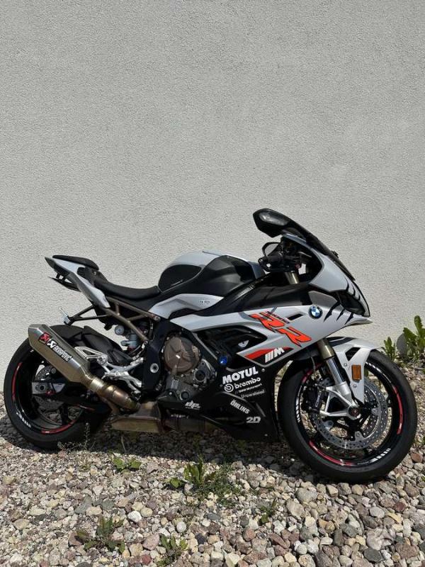 BMW S 1000RR 2021 in Vilnius, with an engine capacity of 1.00 L and mileage of 13 thousand km for 16500 €, photo 4 on AUTOMOTO.COM.LV