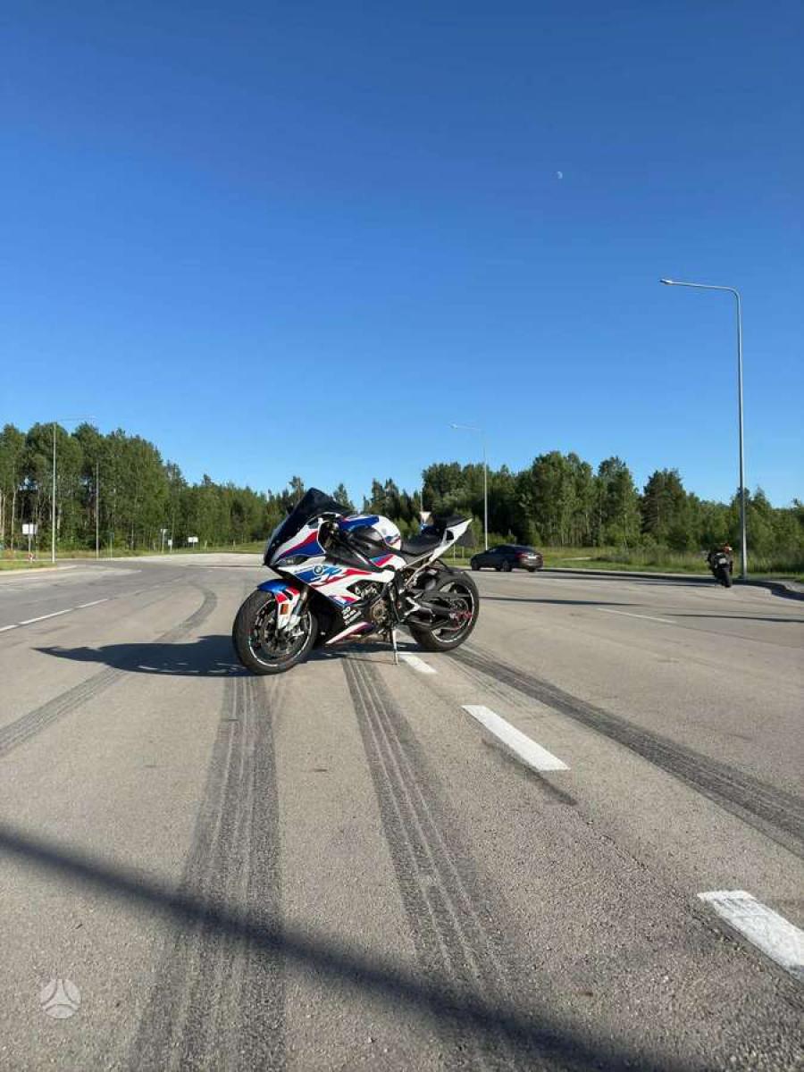 БМВ S 1000RR 2022 в Шяуляй, объемом двигателя 1.00 л и пробегом 9 тыс. км за 17990 €, фото 7 на AUTOMOTO.COM.LV