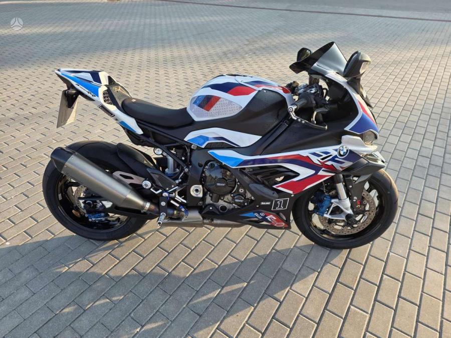BMW S 1000RR 2022 Palanga, ar dzinēja tilpumu 1.00 L un nobraukumu 13 tūkst. km par 17500 €, foto 4 vietnē AUTOMOTO.COM.LV
