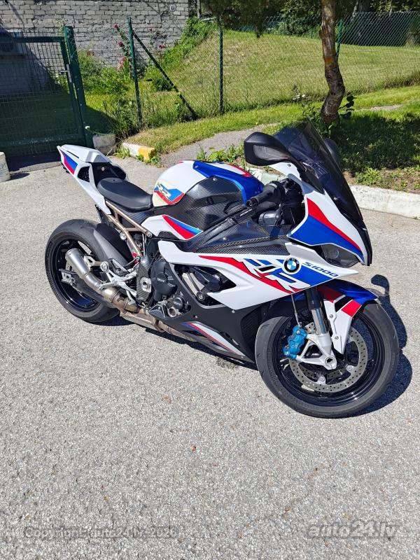 BMW S 1000RR 2022 in Tallinn, with an engine capacity of 1.00 L and mileage of 25 thousand km for 15500 €, photo 1 on AUTOMOTO.COM.LV