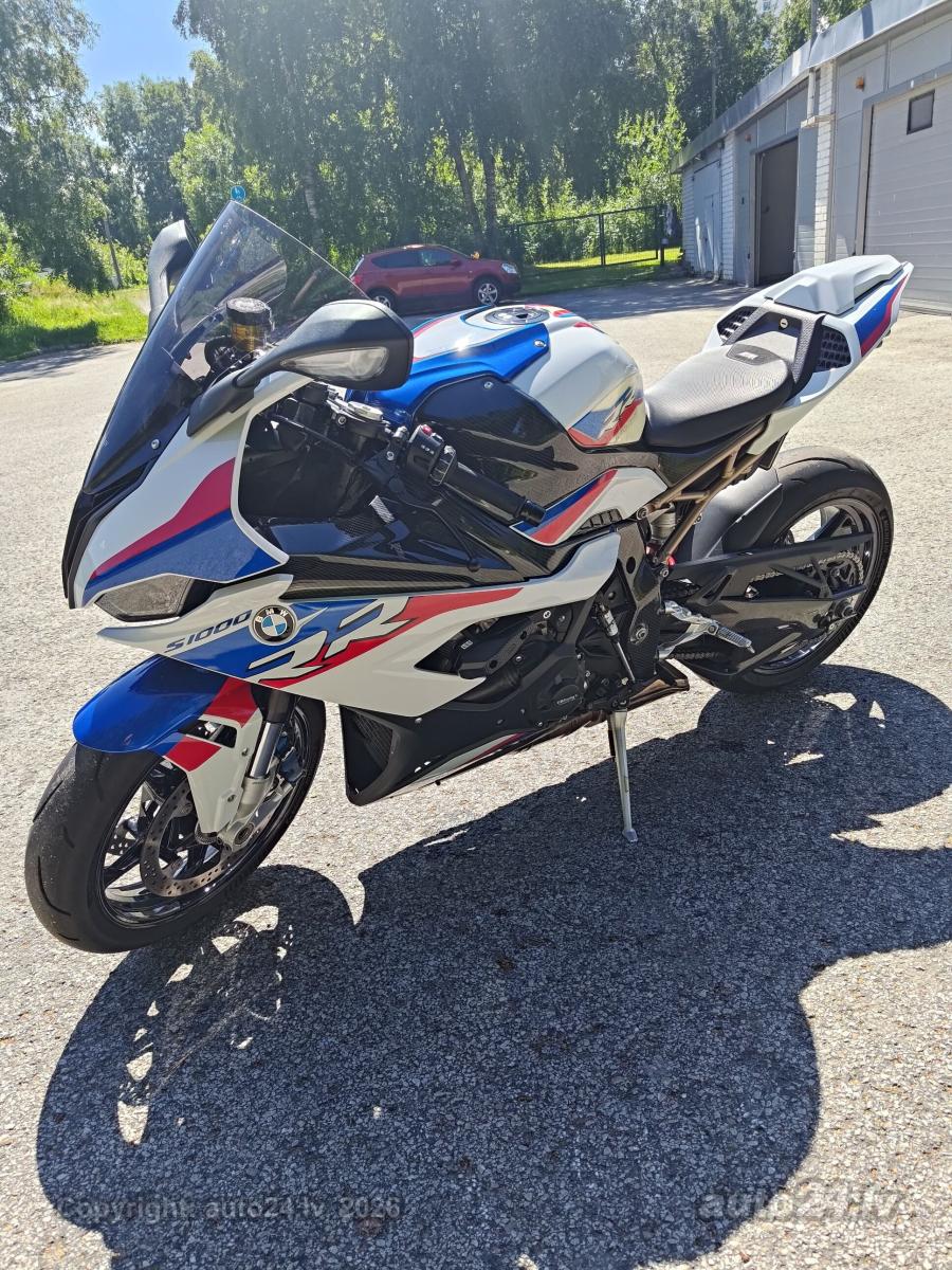 BMW S 1000RR 2022 Tallina, ar dzinēja tilpumu 1.00 L un nobraukumu 25 tūkst. km par 15500 €, foto 3 vietnē AUTOMOTO.COM.LV