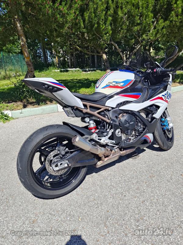 BMW S 1000RR 2022 in Tallinn, with an engine capacity of 1.00 L and mileage of 25 thousand km for 15500 €, photo 3 on AUTOMOTO.COM.LV