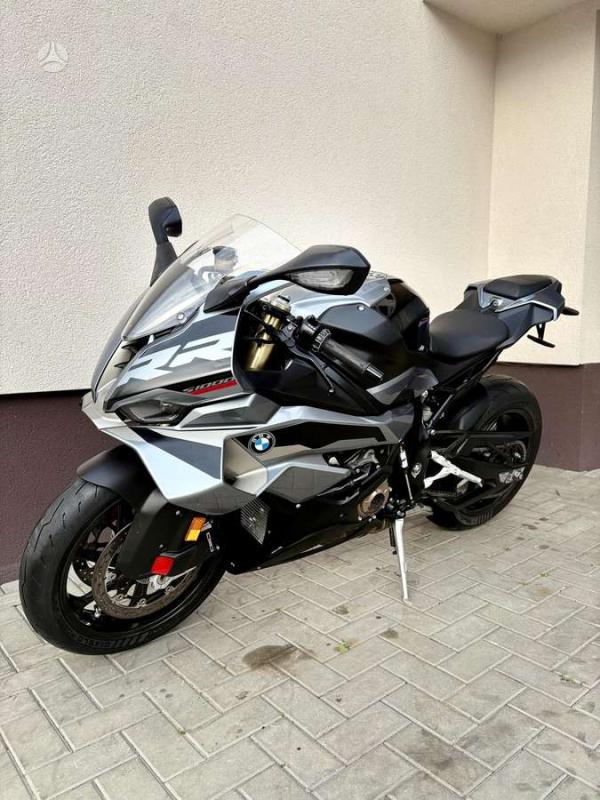 BMW S 1000RR 2022 in Kaunas, with an engine capacity of 1.00 L and mileage of 10 thousand km for 17000 €, photo 1 on AUTOMOTO.COM.LV