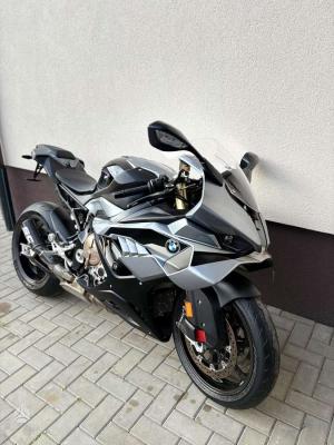 BMW S 1000RR 2022 in Kaunas, with an engine capacity of 1.00 L and mileage of 10 thousand km for 17000 €, photo 3 on AUTOMOTO.COM.LV