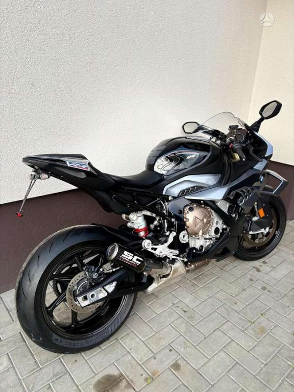 BMW S 1000RR 2022 in Kaunas, with an engine capacity of 1.00 L and mileage of 10 thousand km for 17000 €, photo 4 on AUTOMOTO.COM.LV